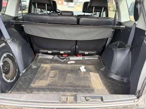 Melns Mitsubishi Outlander 2011 Kauņa, ar dzinēja tilpumu 2.18 L un nobraukumu 211 tūkst. km par 2950 €, foto 10 vietnē AUTOMOTO.COM.LV