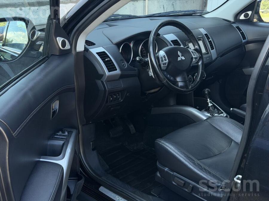 Melns Mitsubishi Outlander 2011 Rīga, ar dzinēja tilpumu 2.20 L un nobraukumu 309 tūkst. km par 3680 €, foto 8 vietnē AUTOMOTO.COM.LV