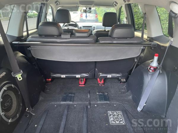 Melns Mitsubishi Outlander 2011 Rīga, ar dzinēja tilpumu 2.20 L un nobraukumu 292 tūkst. km par 4000 €, foto 3 vietnē AUTOMOTO.COM.LV