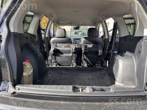 Melns Mitsubishi Outlander 2011 Rīga, ar dzinēja tilpumu 2.40 L un nobraukumu 371 tūkst. km par 4250 €, foto 10 vietnē AUTOMOTO.COM.LV