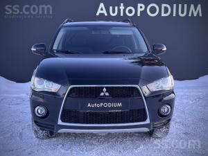 Melns Mitsubishi Outlander 2012 Rīga, ar dzinēja tilpumu 2.20 L un nobraukumu 212 tūkst. km par 4990 €, foto 6 vietnē AUTOMOTO.COM.LV