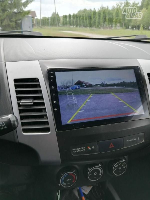 Melns Mitsubishi Outlander 2012 Šauļi, ar dzinēja tilpumu 2.40 L un nobraukumu 184 tūkst. km par 4750 €, foto 2 vietnē AUTOMOTO.COM.LV