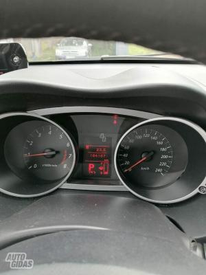 Melns Mitsubishi Outlander 2012 Šauļi, ar dzinēja tilpumu 2.40 L un nobraukumu 184 tūkst. km par 4750 €, foto 4 vietnē AUTOMOTO.COM.LV