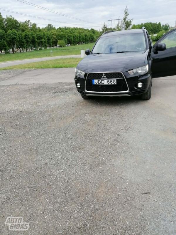 Melns Mitsubishi Outlander 2012 Šauļi, ar dzinēja tilpumu 2.40 L un nobraukumu 184 tūkst. km par 4750 €, foto 6 vietnē AUTOMOTO.COM.LV
