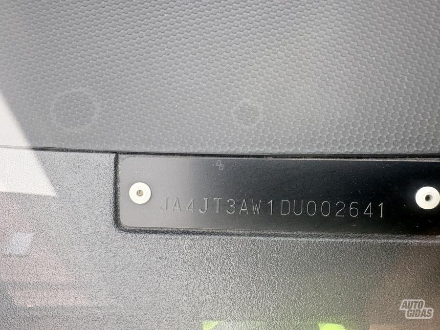 Черный Мицубиси Аутлендер 2013 в Мажейкяй, объемом двигателя 2.40 л и пробегом 123 тыс. км за 6555 €, фото 12 на AUTOMOTO.COM.LV