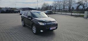 Melns Mitsubishi Outlander 2013 Kauņa, ar dzinēja tilpumu 2.00 L un nobraukumu 300 tūkst. km par 6850 €, foto 6 vietnē AUTOMOTO.COM.LV
