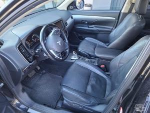 Melns Mitsubishi Outlander 2013 Kauņa, ar dzinēja tilpumu 2.00 L un nobraukumu 300 tūkst. km par 6850 €, foto 15 vietnē AUTOMOTO.COM.LV