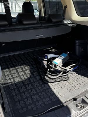 Black Mitsubishi Outlander 2013 in Klaipeda, with an engine capacity of 2.00 L and mileage of 294 thousand km for 6499 €, photo 22 on AUTOMOTO.COM.LV