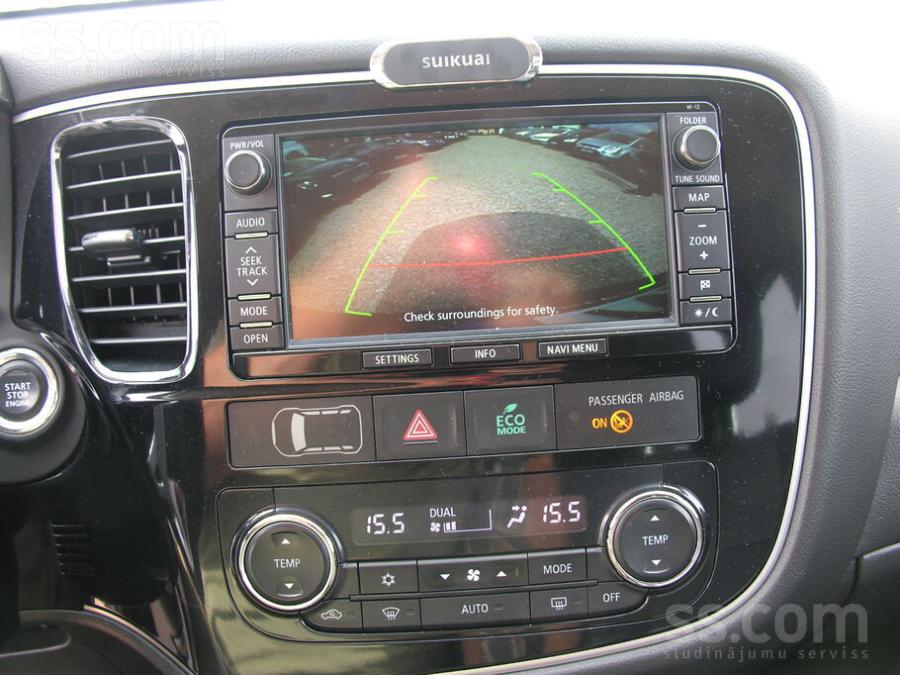 Black Mitsubishi Outlander 2013 in Riga, with an engine capacity of 2.00 L and mileage of 258 thousand km for 7500 €, photo 17 on AUTOMOTO.COM.LV