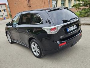 Melns Mitsubishi Outlander 2013 Jēkabpils, ar dzinēja tilpumu 2.20 L un nobraukumu 187 tūkst. km par 9490 €, foto 9 vietnē AUTOMOTO.COM.LV