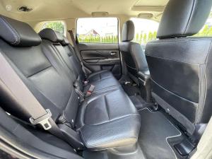 Black Mitsubishi Outlander 2013 in Vilnius, with an engine capacity of 2.00 L and mileage of 278 thousand km for 7650 €, photo 36 on AUTOMOTO.COM.LV