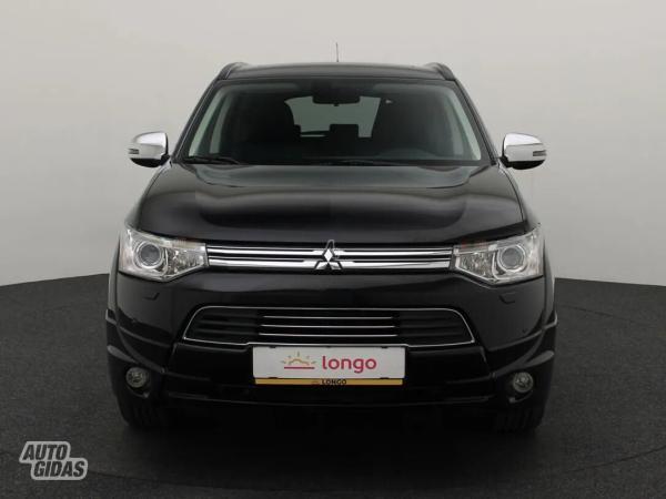 Melns Mitsubishi Outlander 2014 Viļņa, ar dzinēja tilpumu 2.00 L un nobraukumu 203 tūkst. km par 10299 €, foto 3 vietnē AUTOMOTO.COM.LV