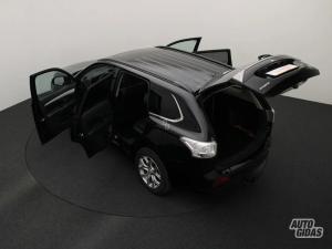 Black Mitsubishi Outlander 2014 in Vilnius, with an engine capacity of 2.00 L and mileage of 204 thousand km for 10199 €, photo 14 on AUTOMOTO.COM.LV