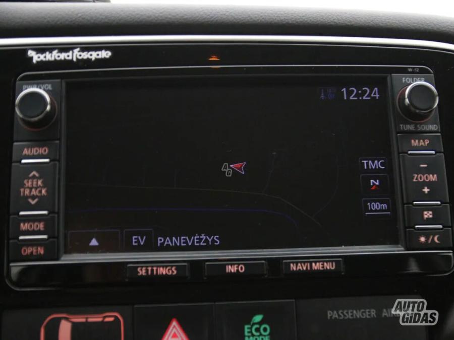 Black Mitsubishi Outlander 2014 in Vilnius, with an engine capacity of 2.00 L and mileage of 204 thousand km for 10199 €, photo 25 on AUTOMOTO.COM.LV