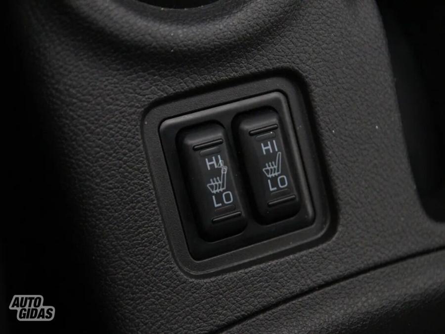 Black Mitsubishi Outlander 2014 in Vilnius, with an engine capacity of 2.00 L and mileage of 204 thousand km for 10199 €, photo 30 on AUTOMOTO.COM.LV