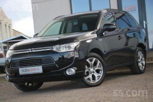 Melns Mitsubishi Outlander 2014 Tukums, ar dzinēja tilpumu 2.00 L un nobraukumu 209 tūkst. km par 8968 €, foto  vietnē AUTOMOTO.COM.LV
