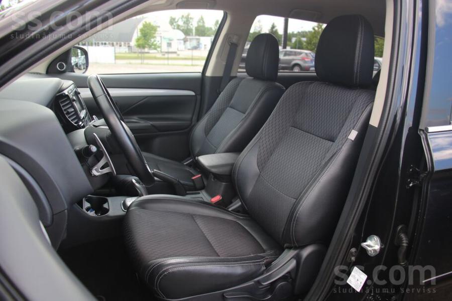 Melns Mitsubishi Outlander 2014 Tukums, ar dzinēja tilpumu 2.00 L un nobraukumu 209 tūkst. km par 8968 €, foto 15 vietnē AUTOMOTO.COM.LV