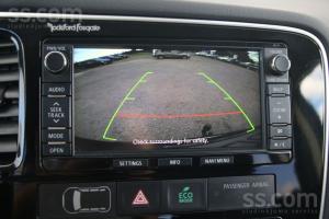 Melns Mitsubishi Outlander 2014 Tukums, ar dzinēja tilpumu 2.00 L un nobraukumu 209 tūkst. km par 8968 €, foto 18 vietnē AUTOMOTO.COM.LV