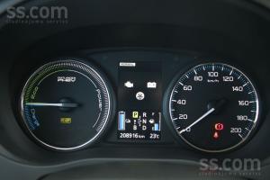 Melns Mitsubishi Outlander 2014 Tukums, ar dzinēja tilpumu 2.00 L un nobraukumu 209 tūkst. km par 8968 €, foto 19 vietnē AUTOMOTO.COM.LV