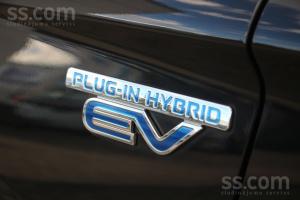 Melns Mitsubishi Outlander 2014 Tukums, ar dzinēja tilpumu 2.00 L un nobraukumu 209 tūkst. km par 8968 €, foto 24 vietnē AUTOMOTO.COM.LV