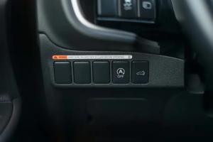 Black Mitsubishi Outlander 2014 in Liepaja, with an engine capacity of 2.30 L and mileage of 110 thousand km for 11850 €, photo 25 on AUTOMOTO.COM.LV