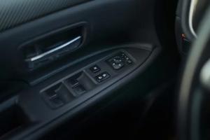 Black Mitsubishi Outlander 2014 in Liepaja, with an engine capacity of 2.30 L and mileage of 110 thousand km for 11850 €, photo 26 on AUTOMOTO.COM.LV
