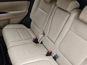 Melns Mitsubishi Outlander 2014 Jēkabpils, ar dzinēja tilpumu 2.20 L un nobraukumu 197 tūkst. km par 9290 €, foto 17 vietnē AUTOMOTO.COM.LV