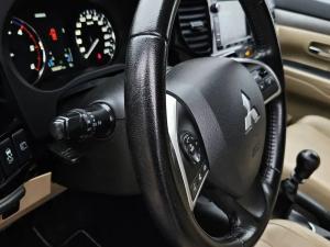Melns Mitsubishi Outlander 2014 Jēkabpils, ar dzinēja tilpumu 2.20 L un nobraukumu 197 tūkst. km par 9290 €, foto 23 vietnē AUTOMOTO.COM.LV