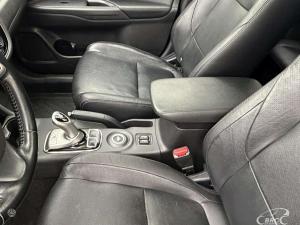 Black Mitsubishi Outlander 2014 in Vilnius, with an engine capacity of 2.00 L and mileage of 205 thousand km for 8800 €, photo 26 on AUTOMOTO.COM.LV