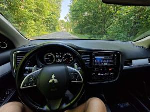 Black Mitsubishi Outlander 2014 in Kaunas, with an engine capacity of 2.00 L and mileage of 312 thousand km for 7450 €, photo 11 on AUTOMOTO.COM.LV