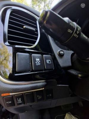 Black Mitsubishi Outlander 2014 in Kaunas, with an engine capacity of 2.00 L and mileage of 312 thousand km for 7450 €, photo 21 on AUTOMOTO.COM.LV
