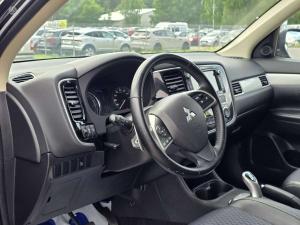 Melns Mitsubishi Outlander 2014 Tauragė, ar dzinēja tilpumu 2.00 L un nobraukumu 330 tūkst. km par 6700 €, foto 12 vietnē AUTOMOTO.COM.LV