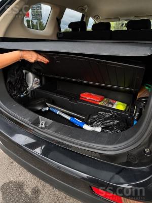 Melns Mitsubishi Outlander 2014 Rīga, ar dzinēja tilpumu 2.00 L un nobraukumu 152 tūkst. km par 9200 €, foto 6 vietnē AUTOMOTO.COM.LV