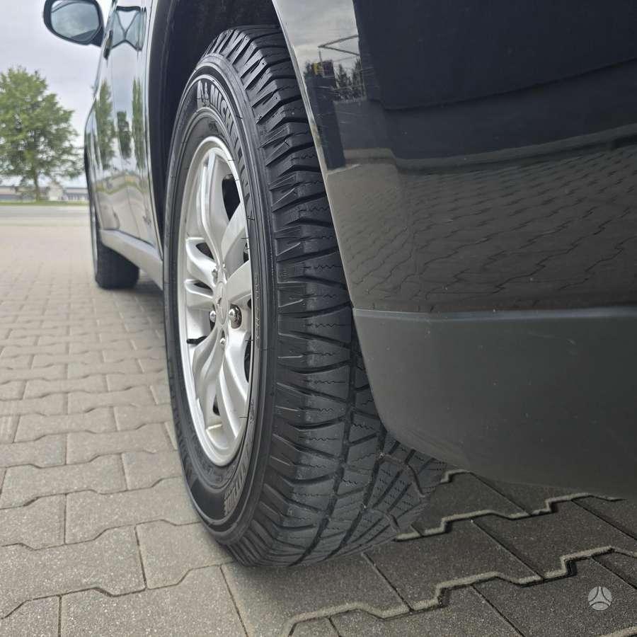 Black Mitsubishi Outlander 2014 in Panevezys, with an engine capacity of 2.00 L and mileage of 303 thousand km for 4999 €, photo 26 on AUTOMOTO.COM.LV