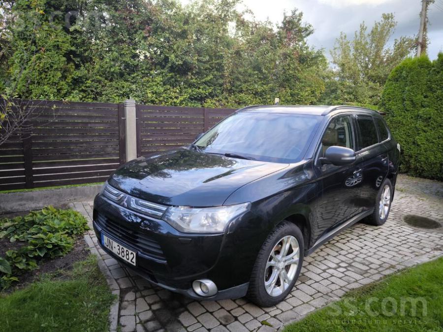 Melns Mitsubishi Outlander 2014 Rīga, ar dzinēja tilpumu 2.00 L un nobraukumu 308 tūkst. km par 4000 €, foto 1 vietnē AUTOMOTO.COM.LV