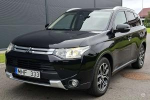 Melns Mitsubishi Outlander 2014 Kauņa, ar dzinēja tilpumu 2.30 L un nobraukumu 209 tūkst. km par 8600 €, foto 3 vietnē AUTOMOTO.COM.LV
