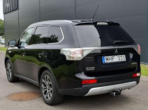 Melns Mitsubishi Outlander 2014 Kauņa, ar dzinēja tilpumu 2.30 L un nobraukumu 209 tūkst. km par 8600 €, foto 5 vietnē AUTOMOTO.COM.LV