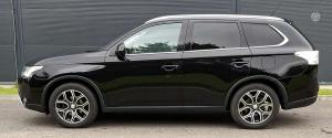 Melns Mitsubishi Outlander 2014 Kauņa, ar dzinēja tilpumu 2.30 L un nobraukumu 209 tūkst. km par 8600 €, foto 6 vietnē AUTOMOTO.COM.LV
