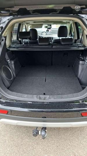 Melns Mitsubishi Outlander 2014 Kauņa, ar dzinēja tilpumu 2.30 L un nobraukumu 209 tūkst. km par 8600 €, foto 15 vietnē AUTOMOTO.COM.LV