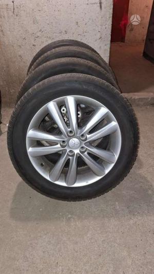 Melns Mitsubishi Outlander 2014 Kauņa, ar dzinēja tilpumu 2.30 L un nobraukumu 209 tūkst. km par 8600 €, foto 19 vietnē AUTOMOTO.COM.LV