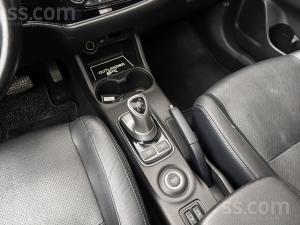 Melns Mitsubishi Outlander 2014 Rīga, ar dzinēja tilpumu 2.00 L un nobraukumu 257 tūkst. km par 9250 €, foto 11 vietnē AUTOMOTO.COM.LV
