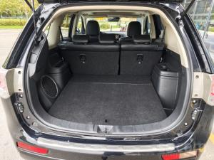 Melns Mitsubishi Outlander 2014 Rīga, ar dzinēja tilpumu 2.00 L un nobraukumu 257 tūkst. km par 9250 €, foto 19 vietnē AUTOMOTO.COM.LV