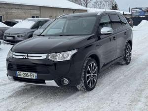 Melns Mitsubishi Outlander 2015 Tauragė, ar dzinēja tilpumu 2.27 L un nobraukumu 159 tūkst. km par 7300 €, foto 6 vietnē AUTOMOTO.COM.LV