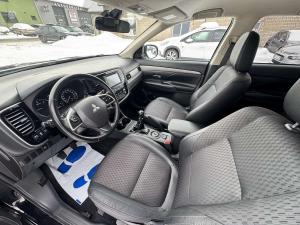 Melns Mitsubishi Outlander 2015 Tauragė, ar dzinēja tilpumu 2.27 L un nobraukumu 159 tūkst. km par 7300 €, foto 10 vietnē AUTOMOTO.COM.LV
