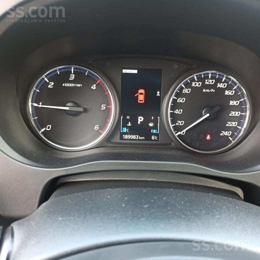 Melns Mitsubishi Outlander 2015 Daugavpils, ar dzinēja tilpumu 2.20 L un nobraukumu 0 tūkst. km par 12900 €, foto 20 vietnē AUTOMOTO.COM.LV