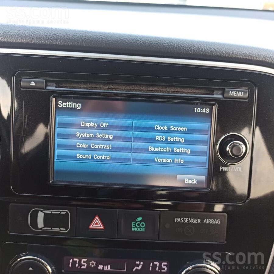 Melns Mitsubishi Outlander 2015 Daugavpils, ar dzinēja tilpumu 2.20 L un nobraukumu 0 tūkst. km par 12900 €, foto 29 vietnē AUTOMOTO.COM.LV