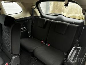 Black Mitsubishi Outlander 2015 in Riga, with an engine capacity of 2.30 L and mileage of 209 thousand km for 10500 €, photo 11 on AUTOMOTO.COM.LV