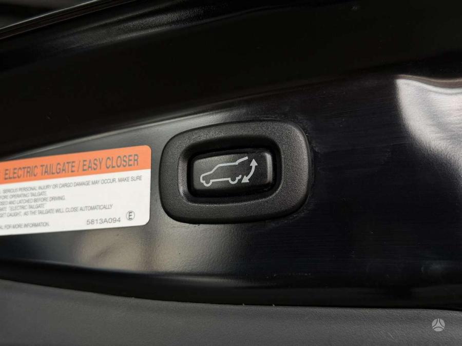 Melns Mitsubishi Outlander 2015 Kauņa, ar dzinēja tilpumu 2.00 L un nobraukumu 157 tūkst. km par 14499 €, foto 27 vietnē AUTOMOTO.COM.LV