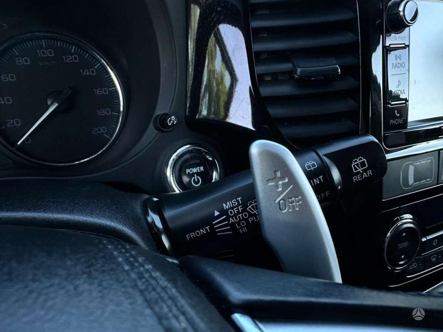 Melns Mitsubishi Outlander 2015 Rokiškis, ar dzinēja tilpumu 2.00 L un nobraukumu 280 tūkst. km par 7650 €, foto 33 vietnē AUTOMOTO.COM.LV
