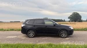 Melns Mitsubishi Outlander 2015 Cēsis, ar dzinēja tilpumu 2.20 L un nobraukumu 288 tūkst. km par 8500 €, foto 6 vietnē AUTOMOTO.COM.LV
